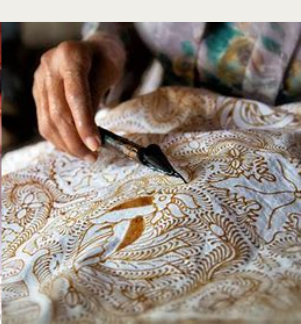 THE ART OF BATIK - Indonesia Travel Hub