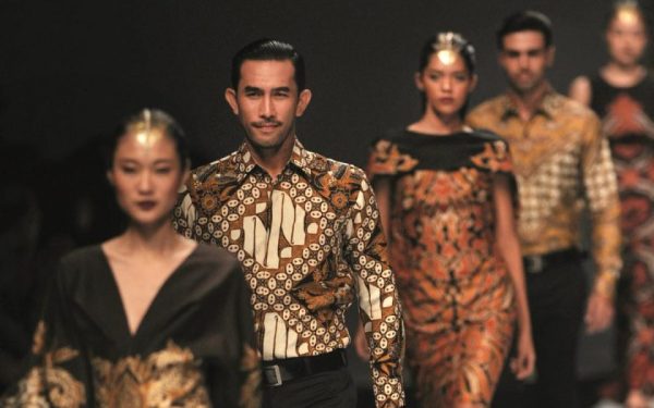 THE ART OF BATIK - Indonesia Travel Hub